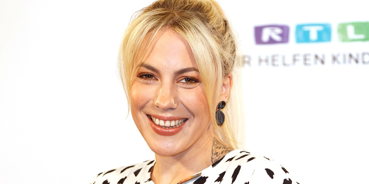 Schlager – Baby-Alarm! Sängerin LaFee ist erstmals Mutter geworden ...