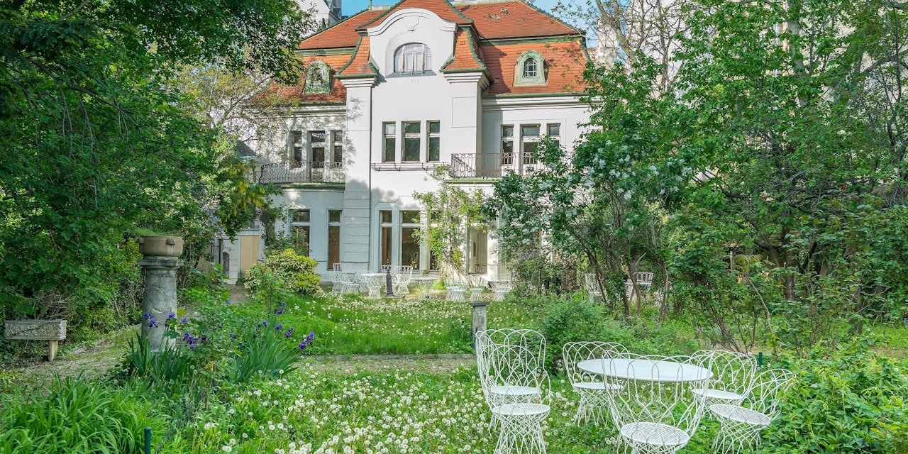 People – Kunst-Villa erblüht mitten in Wien | Heute.at