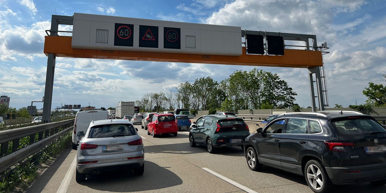 Leser – Stau-Chaos vor Wien – Verkehr auf A4 steht still | Heute.at