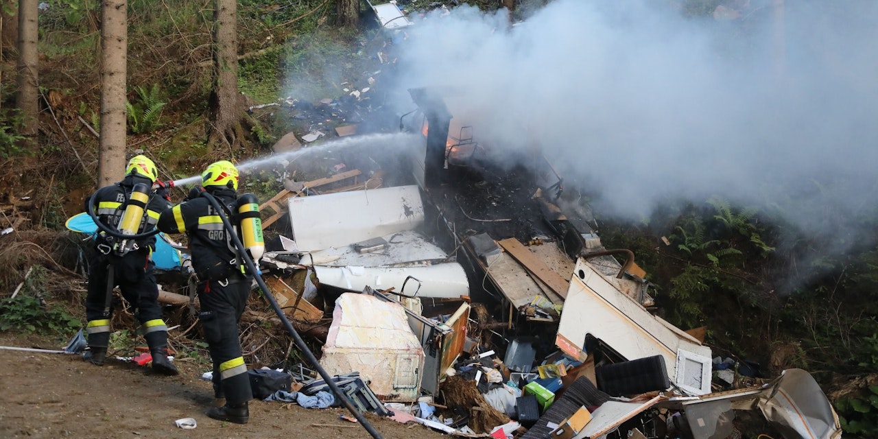 Steiermark – Urlauber (61) baut mit Wohnmobil schweren Crash | Heute.at