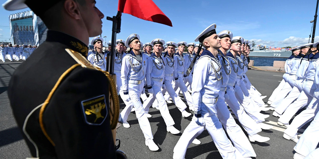 Ukraine – Zyanid, Pestizide! Putin-Offiziere bei Fest vergiftet | Heute.at