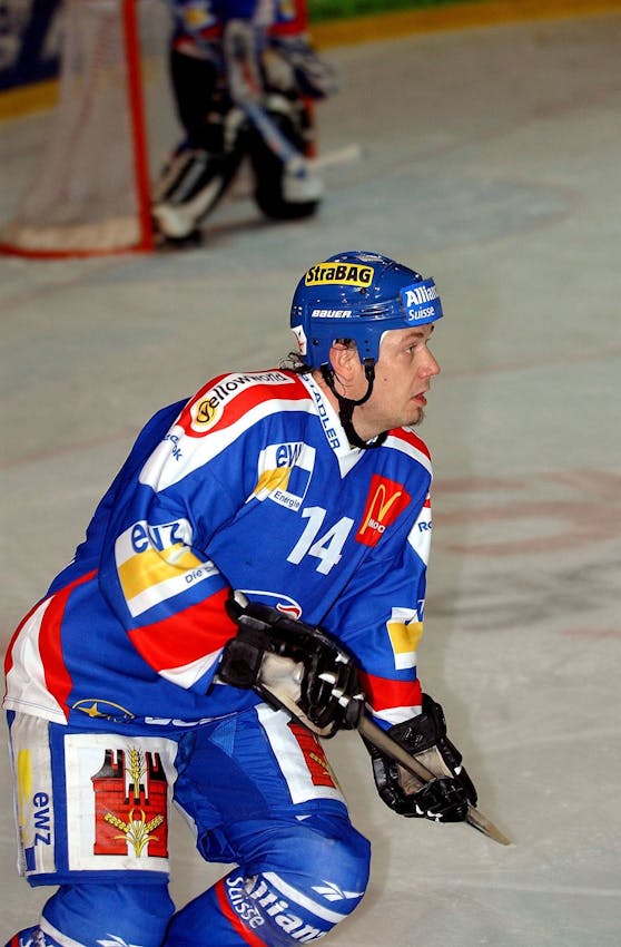 Eishockey-Meisterschütze stirbt mit 55 Jahren - Sportmix | heute.at