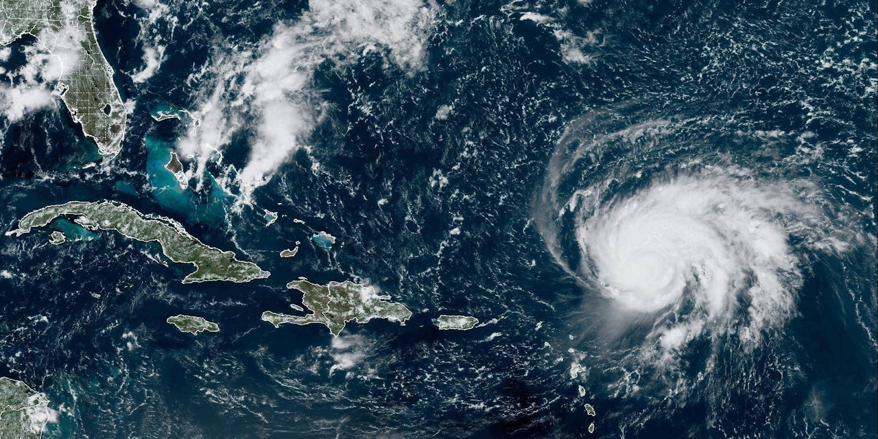Welt – Hurrikan Margot nimmt jetzt Kurs auf Europa | Heute.at