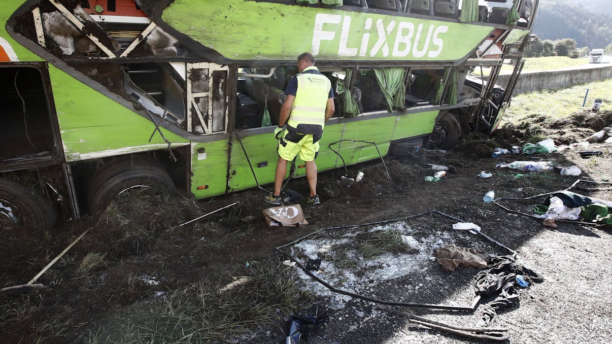 Ursache für tödlichen Flixbus-Unfall ist jetzt geklärt | Heute.at