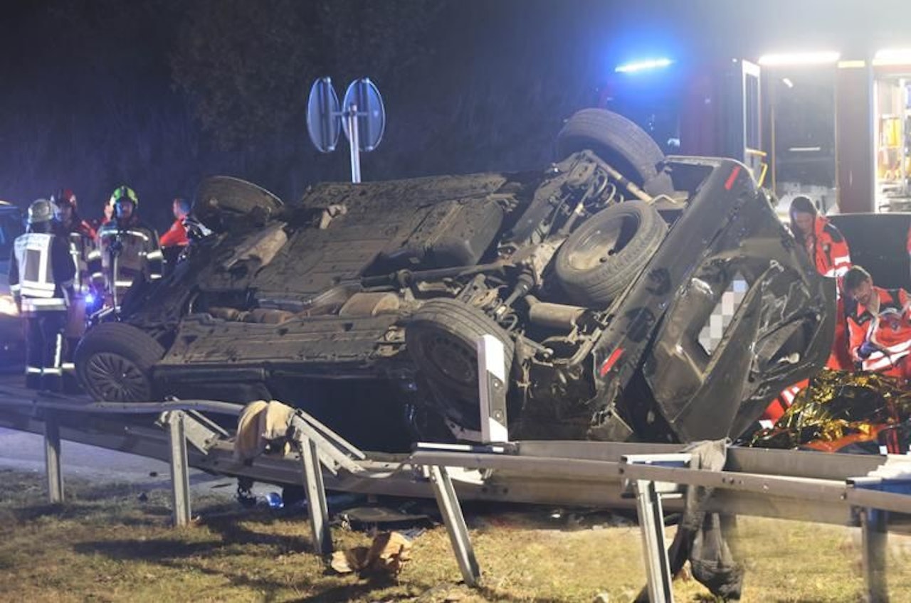 7 Tote in Wiener Schlepper-Wagen – Kind unter Opfern – Welt | Heute.at