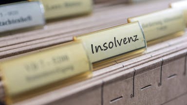 Kfz-Handel – Groß-Insolvenz der KSR Group – Betrieb wird fortgeführt ...