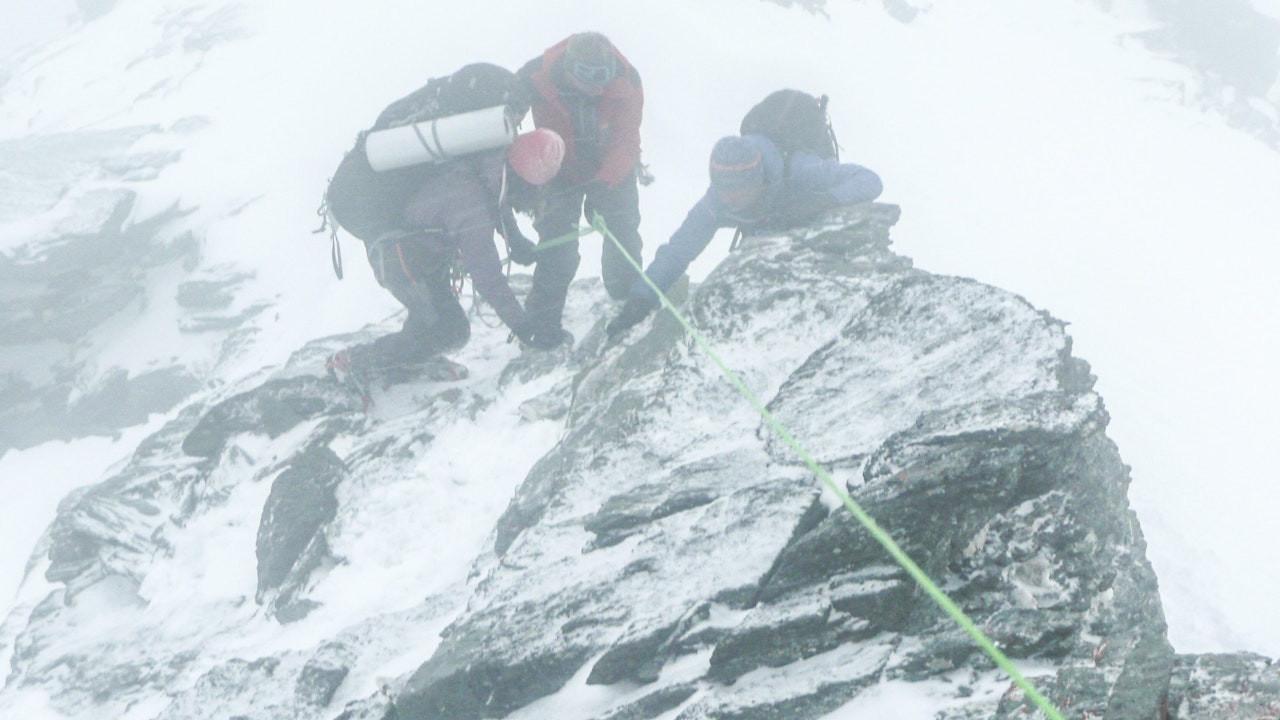 Wanderer in Not – Wiener Pärchen (34, 32) unterschätzt "Internet-Route ...