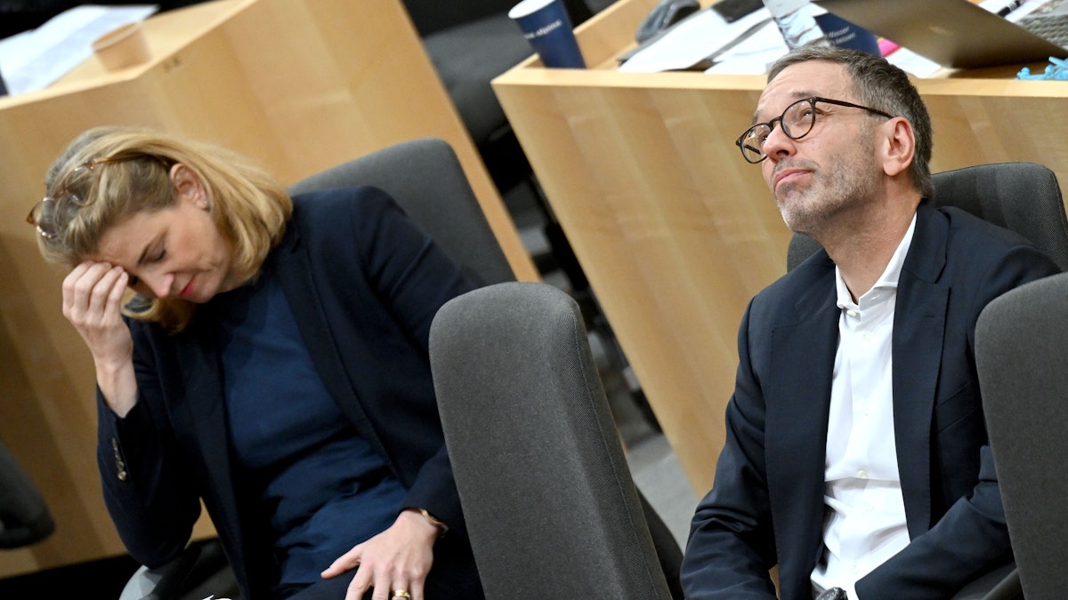 Jetzt kontert Meinl-Reisinger – "NATO-Gesandte" – Kickl fetzt sich mit Außenministerin | Heute.at