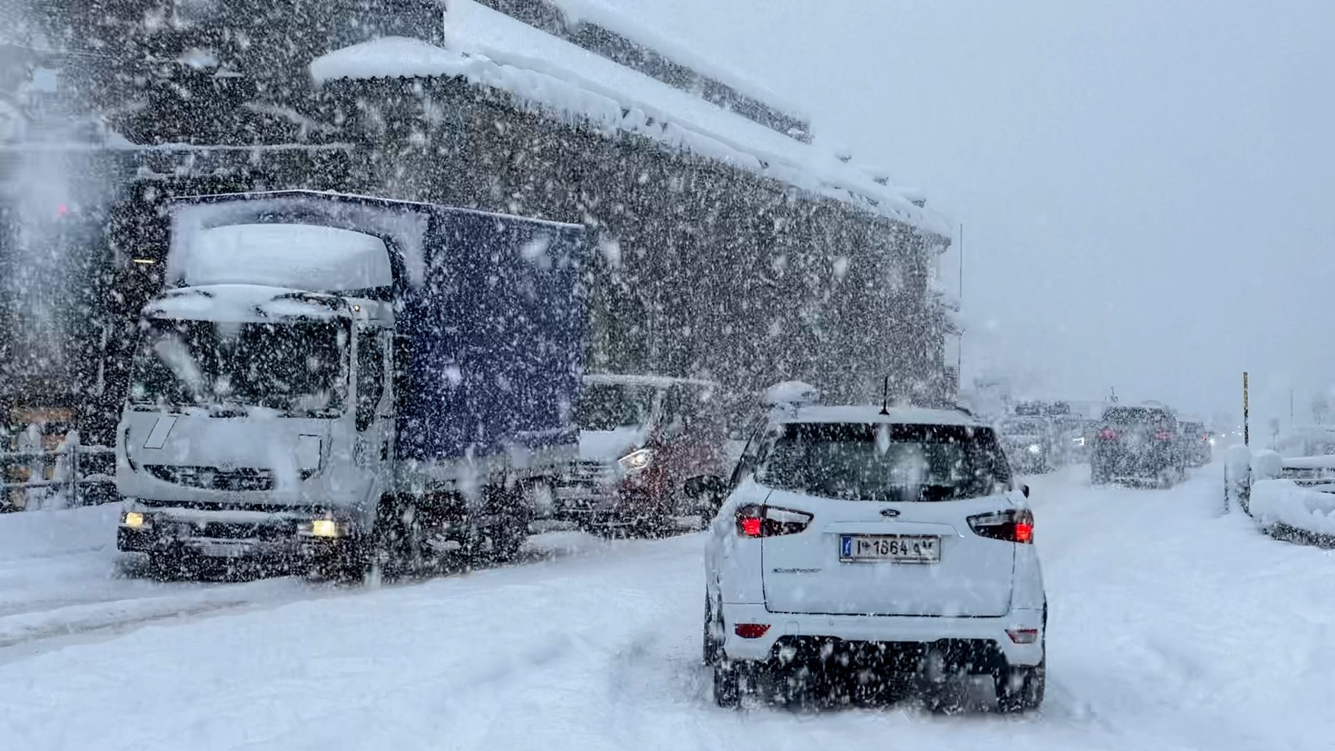 1 m! Schneewalze trifft Österreich mit voller Wucht – Wetter | Heute.at
