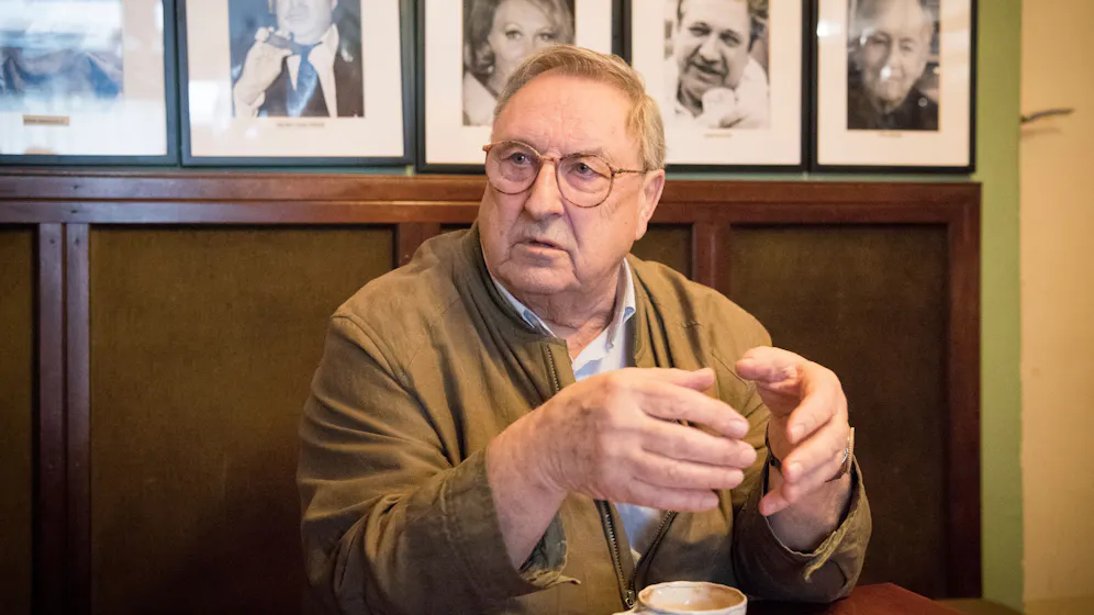 ORF trauert um "Zeit im Bild"-Erfinder Teddy Podgorski | Heute.at