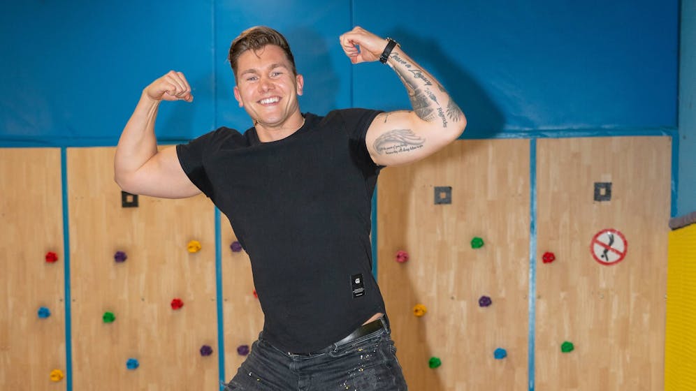 Wieder im Training – Ex-Mister Schindler: 2025 auf der Bodybuilding ...