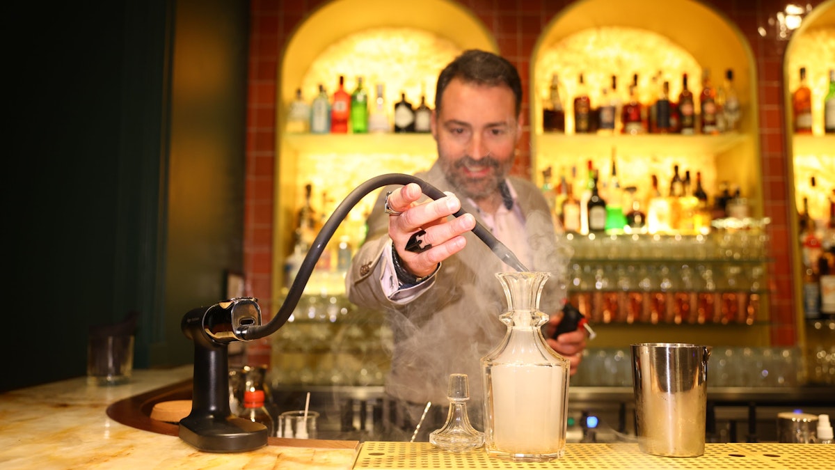 Gilt nur für Cocktails – In der Wiener "Cinco" Bar ist das Rauchen ...
