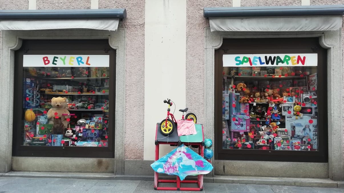 Legendäres Spielwaren-Geschäft schließt nach 124 Jahren | Heute.at