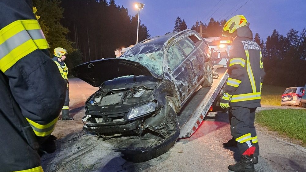 Schwerer Unfall mit Kindern im Auto | Heute.at