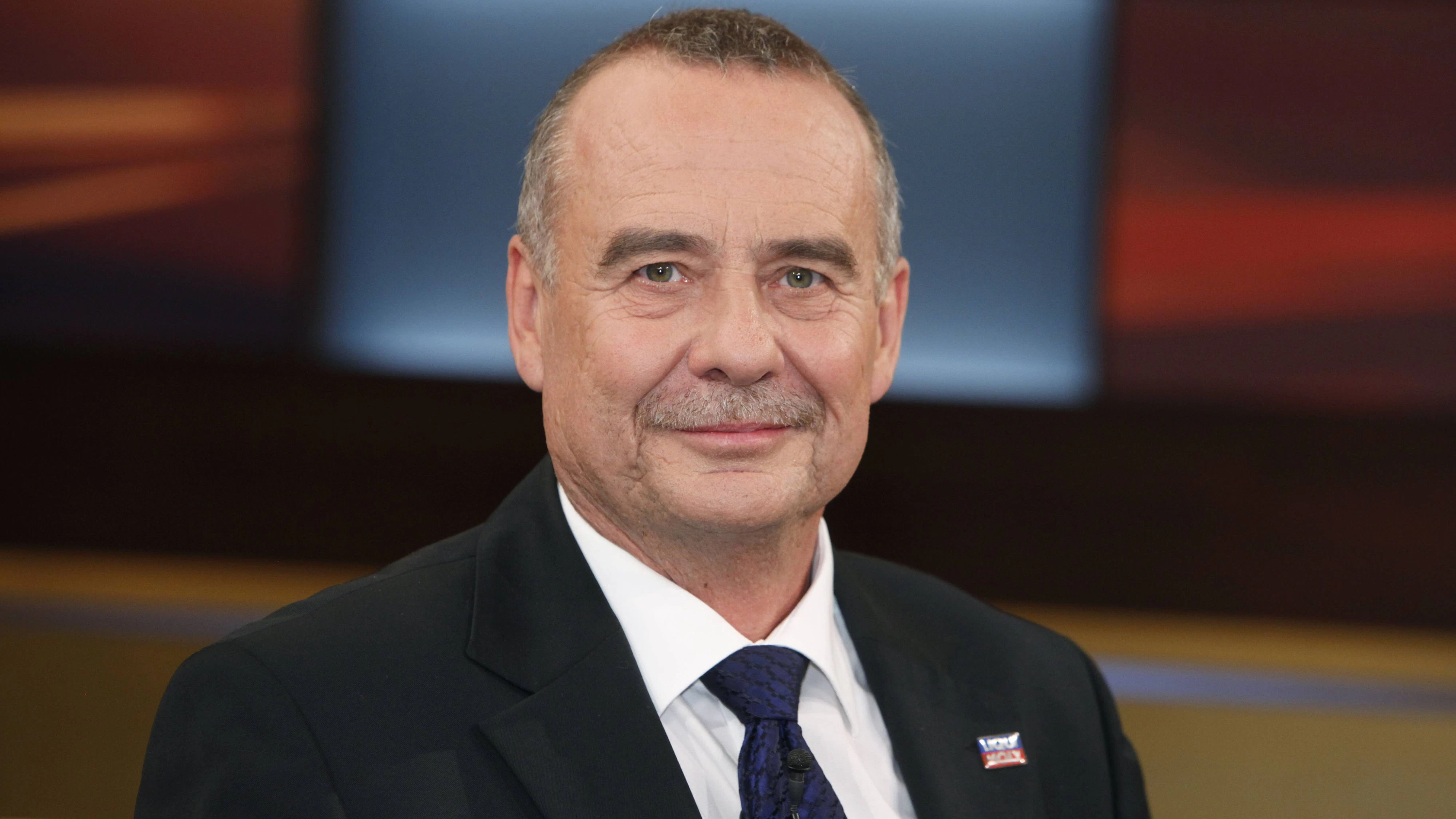 Vom Chefsessel zum "Alm-Öli": Ernst Prost hat sich neu erfunden | Heute.at