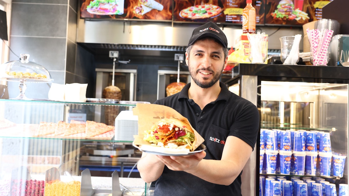 Besondere Aktion – Wiener Kebab-Lokal sorgt jetzt für große ...