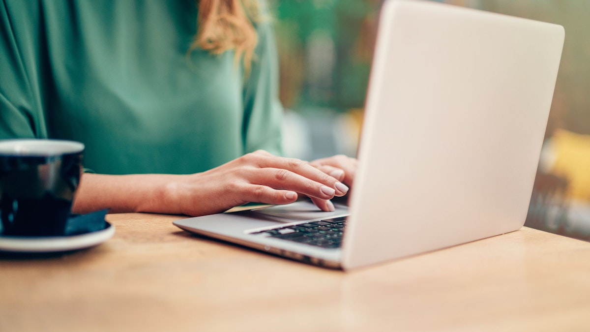 Hoher Schaden droht – Fieser Betrug – lösch dieses Mail von Bitpanda ...