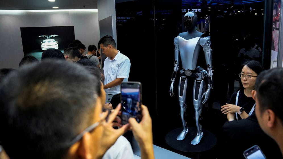 Optimus Gen 2 – Tesla schwächelt und setzt jetzt voll auf Roboter ...