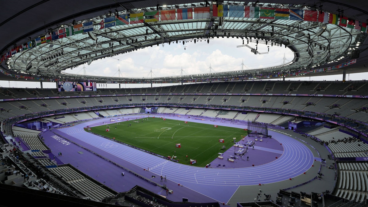 Straßen abgesperrt – Bombenalarm rund um das Olympiastadion in Paris ...