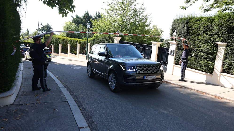 War nicht alleine – Richard Lugners größter Wunsch ging in Erfüllung ...