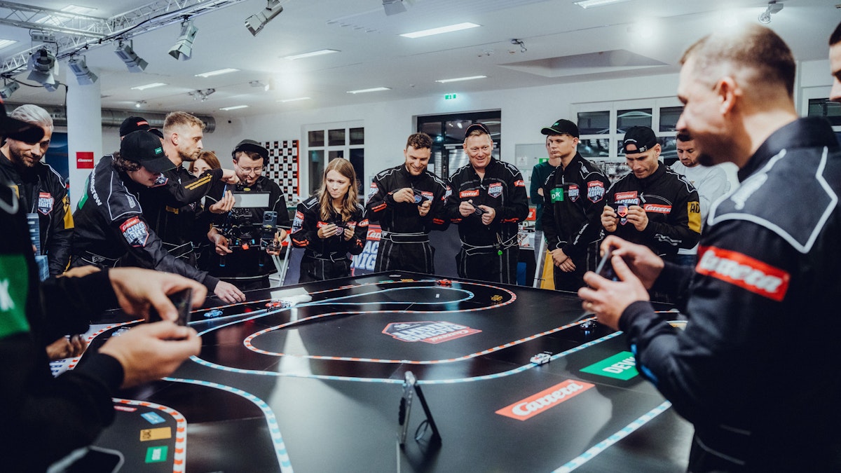 Carrera Racing Night – Carrera mit Renn-Show in Salzburg und neuer KI ...