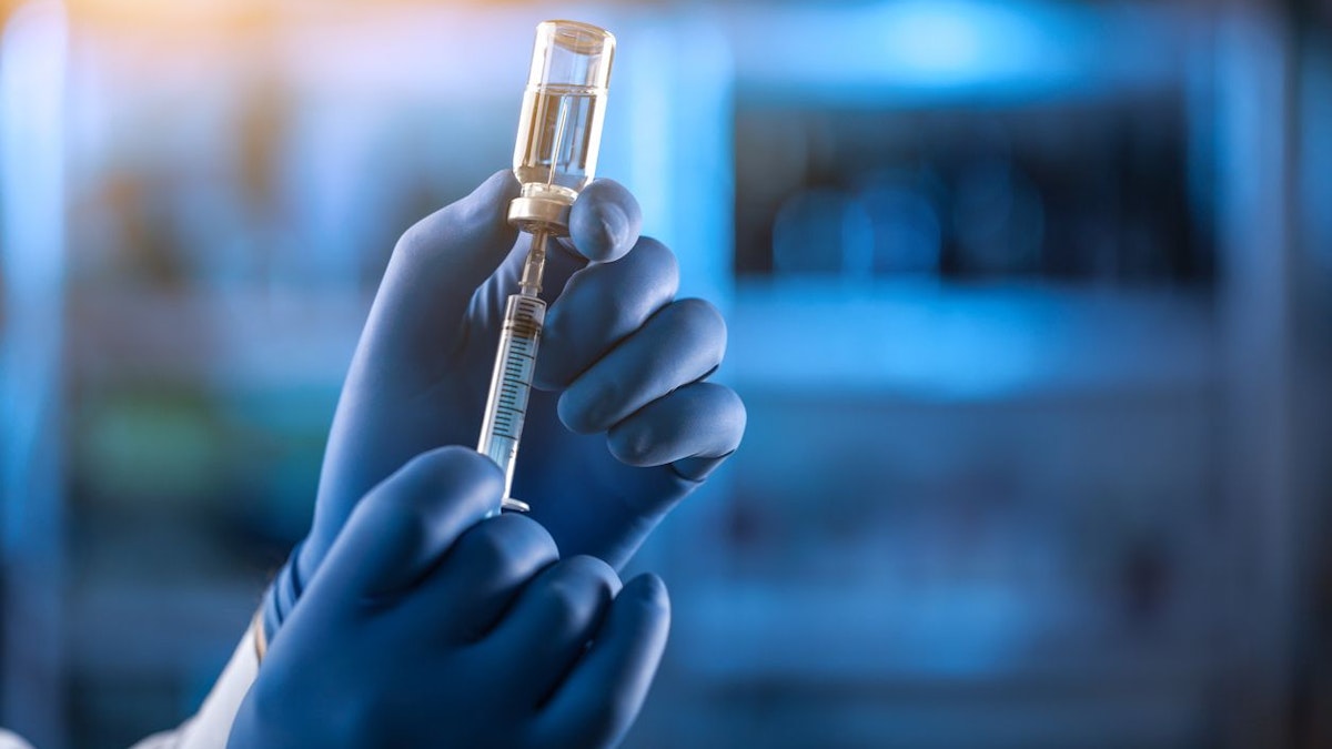 Zweimal jährlich – Neue Depotspritze schützt vor HIV-Infektion | Heute.at