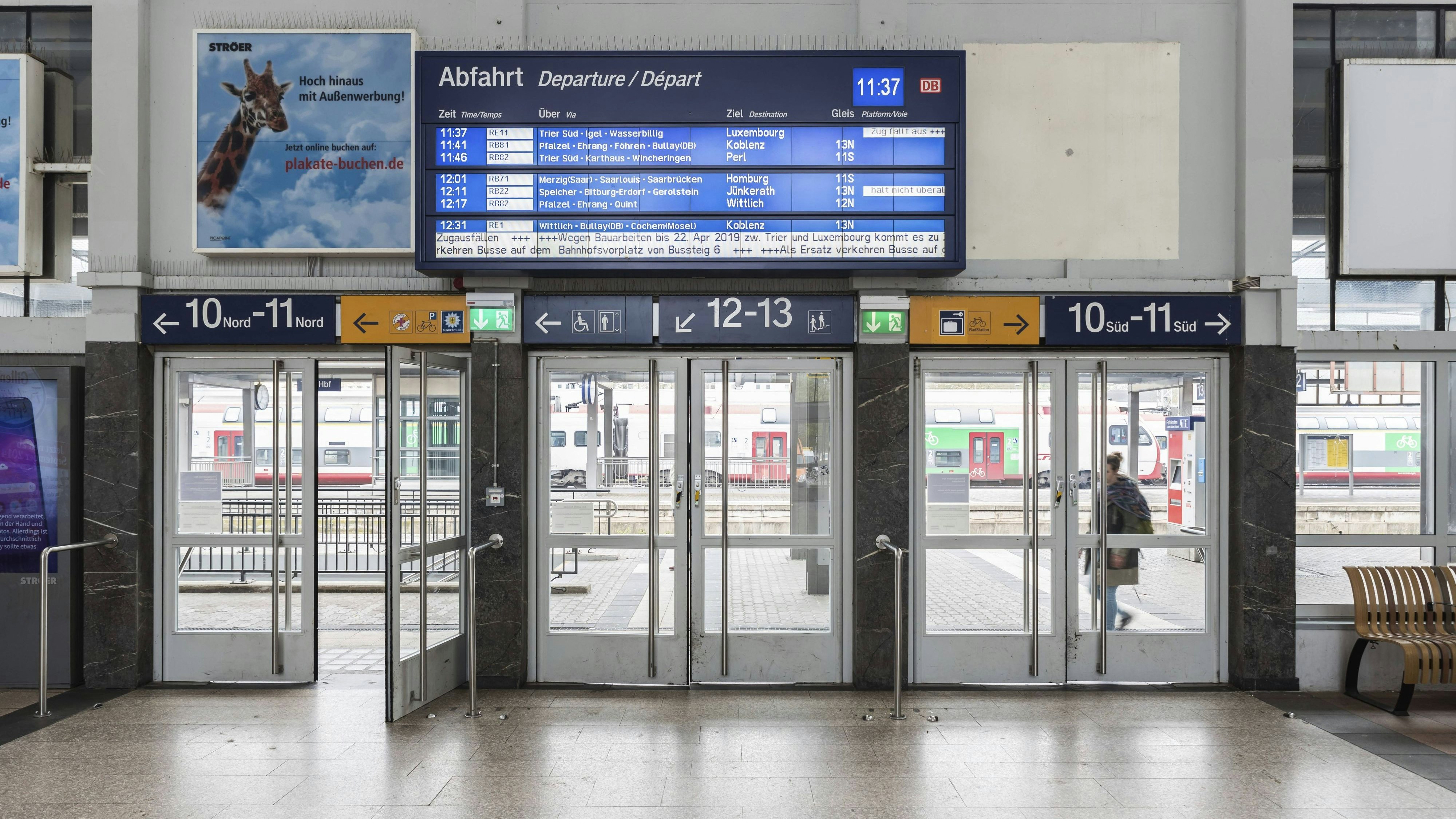 Der Vorfall ereignete sich im Juni am Hauptbahnhof von Kaiserslautern: Ein Eritreer belästigte ...