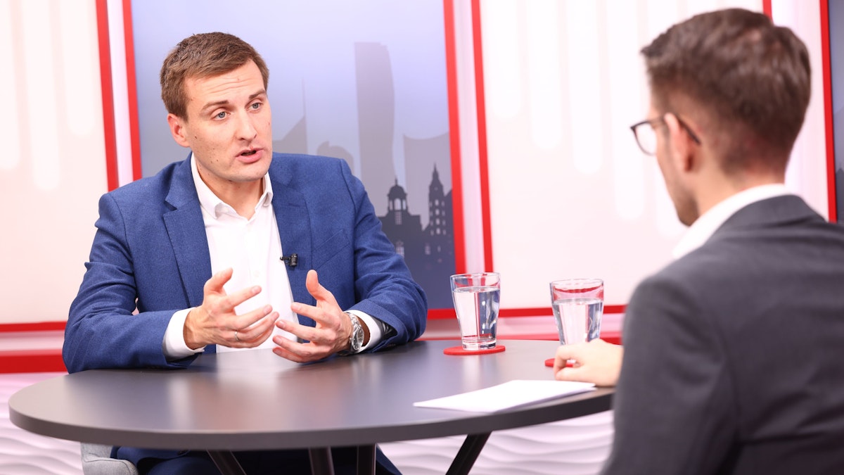 Andrea ceballos xxxn she goes by many names Suzy, Harry,