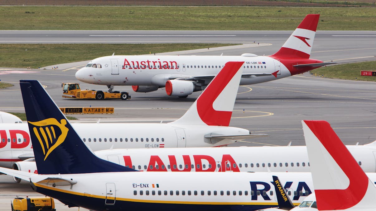 Austrian Airlines hebt ab – Spitzenreiter! AUA fliegt in Ranking auf ...