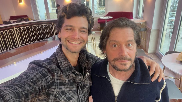 Im Theater Akzent – Aaron und Fritz Karl: "Kinder sind auch ein Segen ...