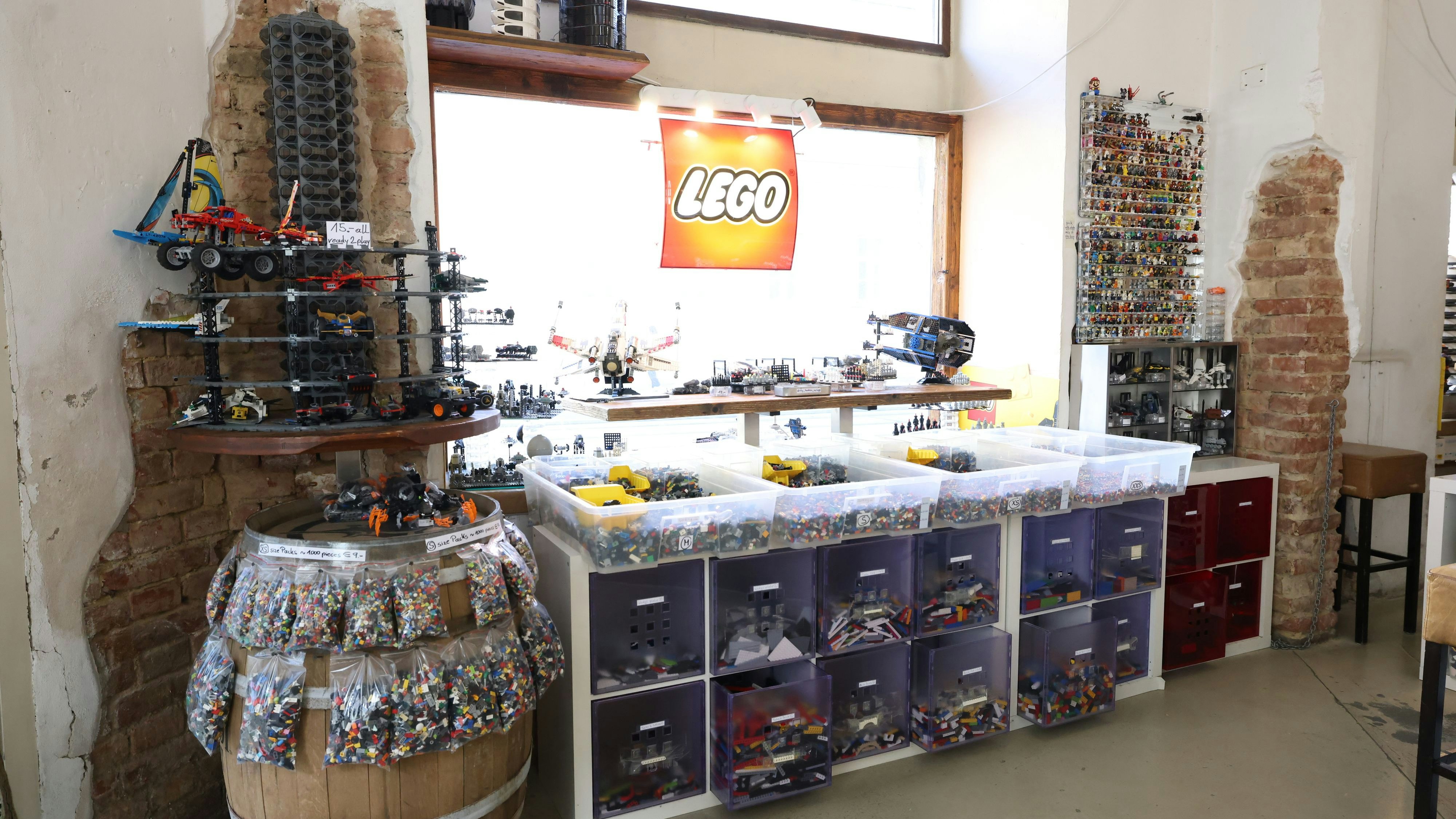 Wiener Shop begeistert Lego-Fans | Heute.at