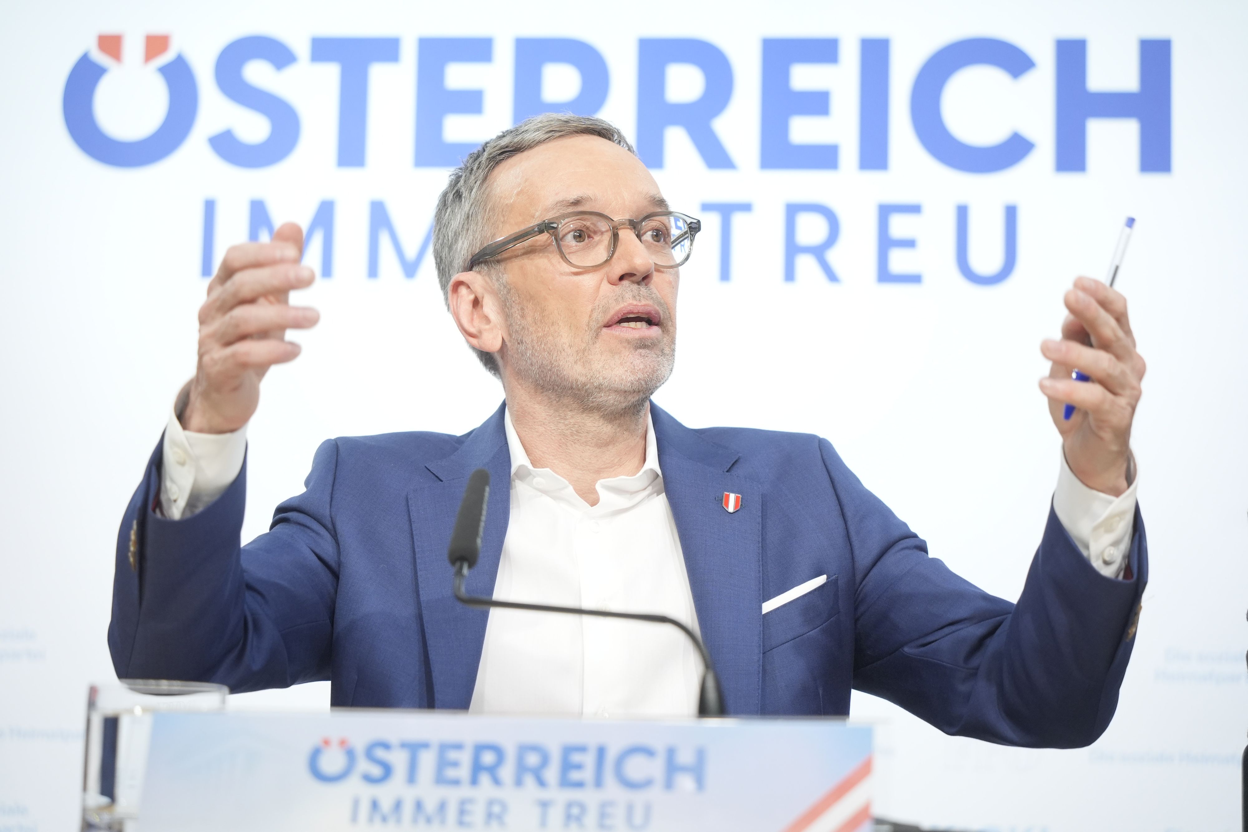 Schwarz-roter Sparplan – "Eine Katastrophe" – Kickl tobt über neue Kürzungen | Heute.at