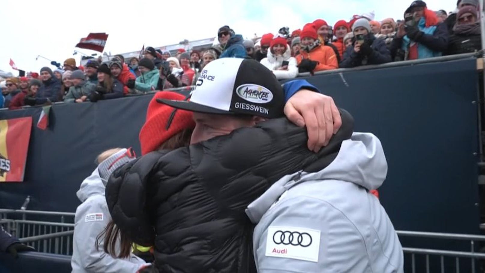 Valentinstags-Weltmeister – ÖSV-Held Haaser holt sich Gold-Kuss von Ski ...