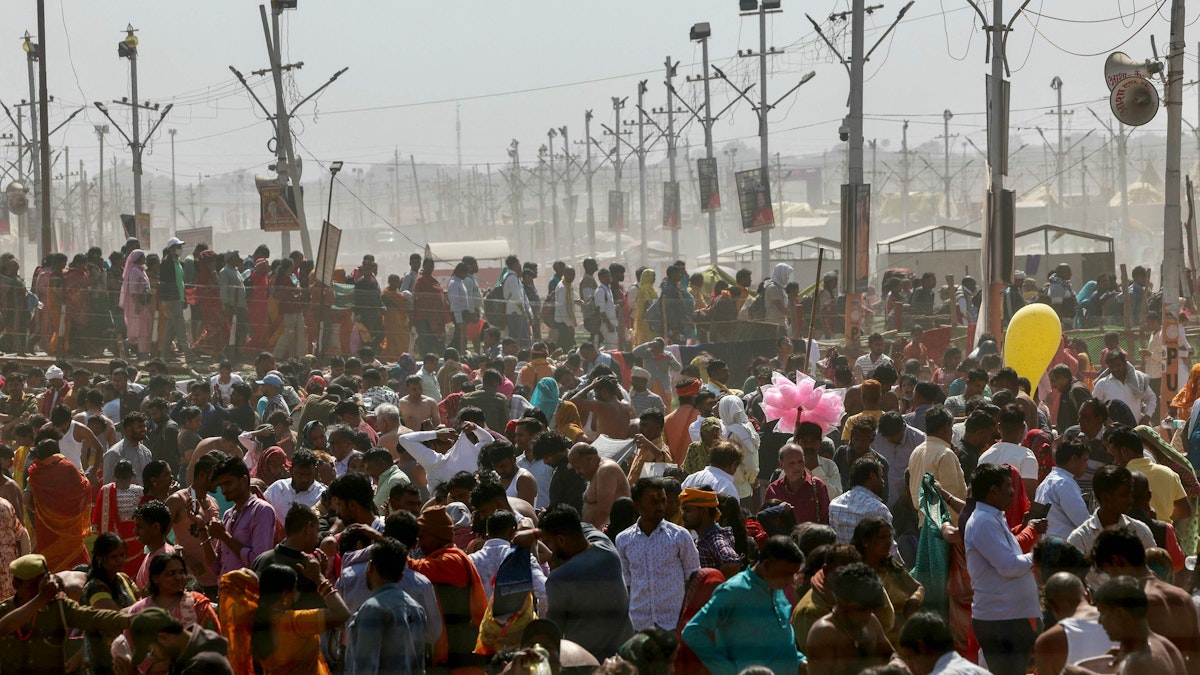 Pilgerfest in Indien – 15 Tote bei Massenpanik auf Bahnhof in Delhi ...