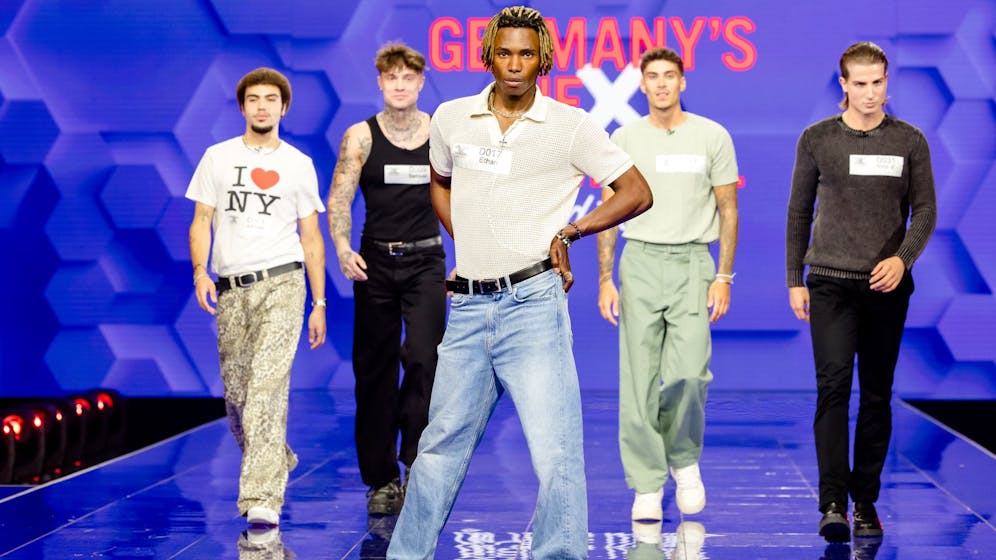 Jubiläumsstaffel! – "GNTM": Diese Boys und Girls wollen von Heidi das ...