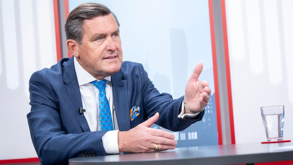 Parteivorstand am Freitag – Mehrheit für Hanke als Finanzminister bahnt sich an | Heute.at