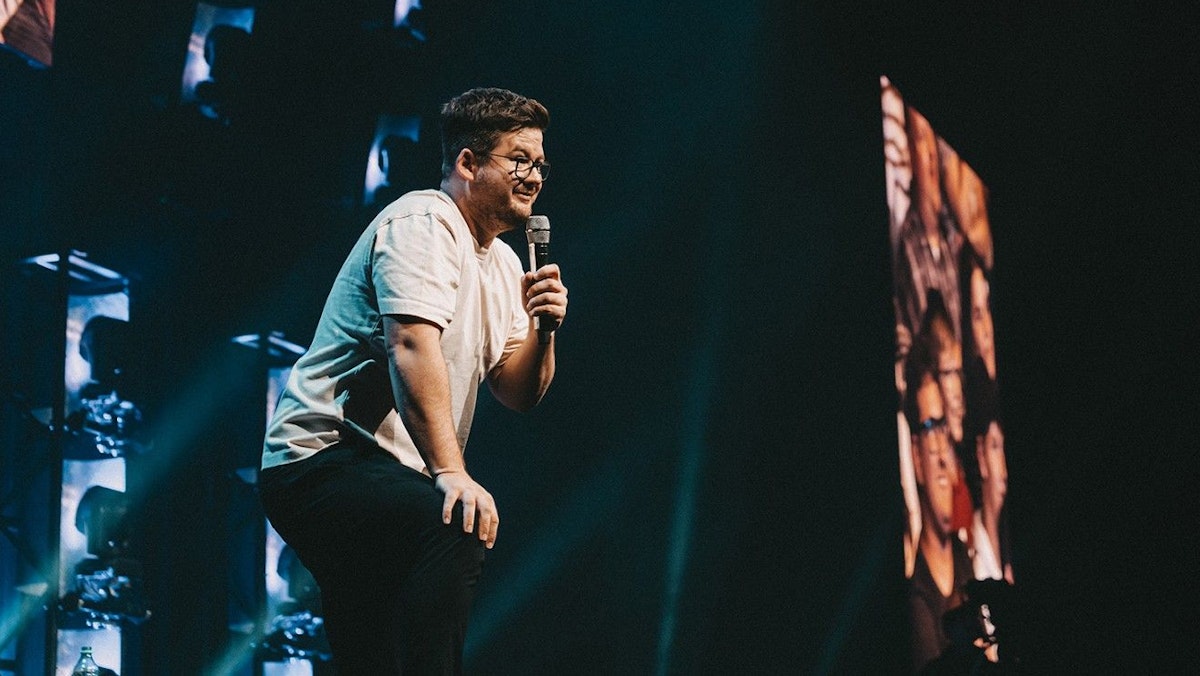 Comedian im "Heute"-Talk – Chris Tall: "Wiener gehen zum Lachen aufs ...