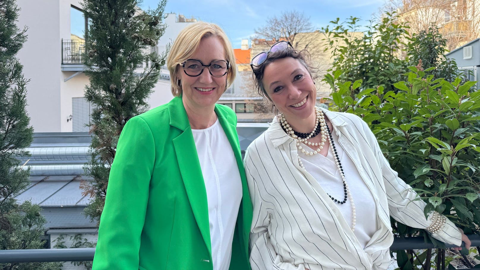 Menopausen-Talk – Ursula Strauss verrät "unerfüllten Kinderwunsch ...