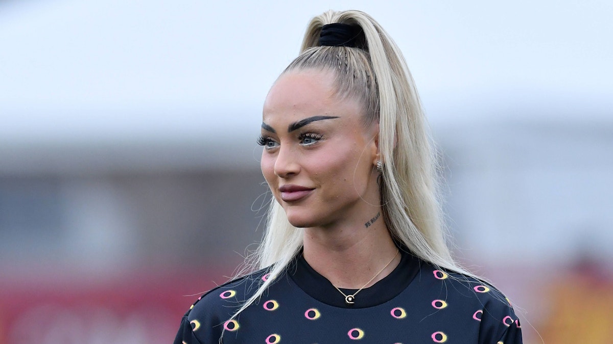 Alisha Lehmann – "Mir egal" - Frauenfußball-Star verteidigt ihren Look ...