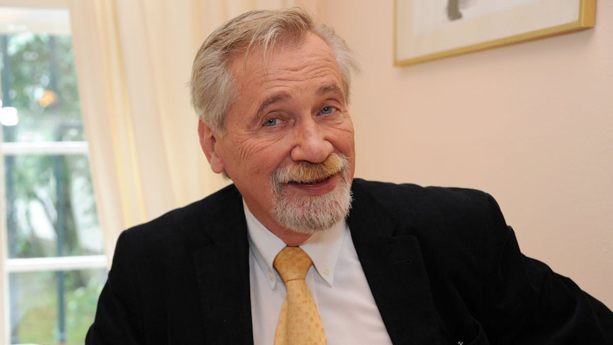 Ein Leben für die Bühne – Abschied am Zentralfriedhof: Ehrengrab für ...