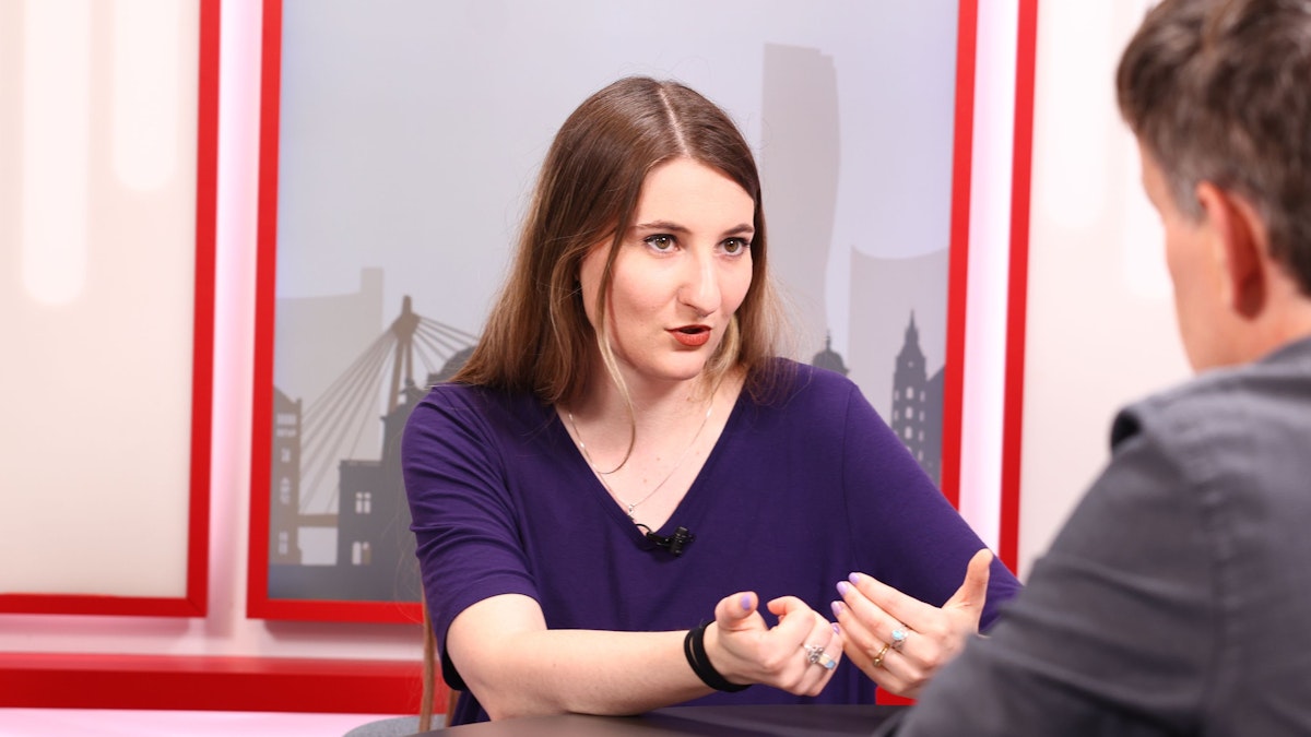 Mina Canaval mit neuem Buch – Talk – Warum die "Letzte Generation ...