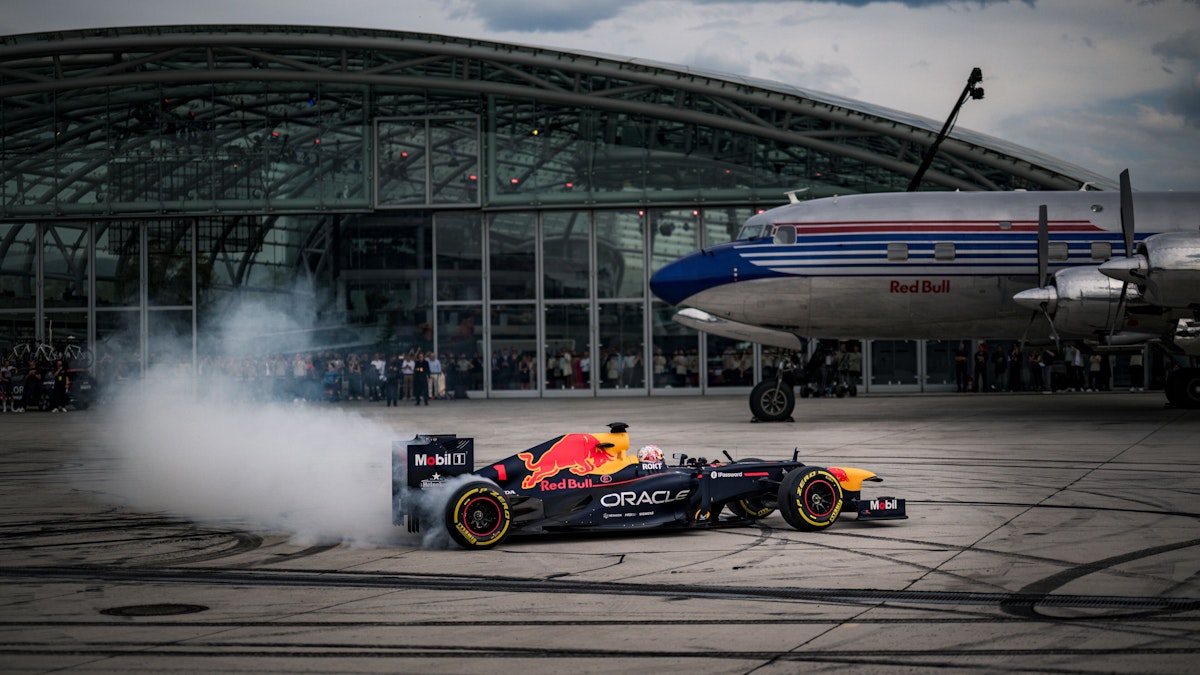 Bei Red-Bull-Party – Verstappen in Salzburg – Premiere für den F1-Star ...