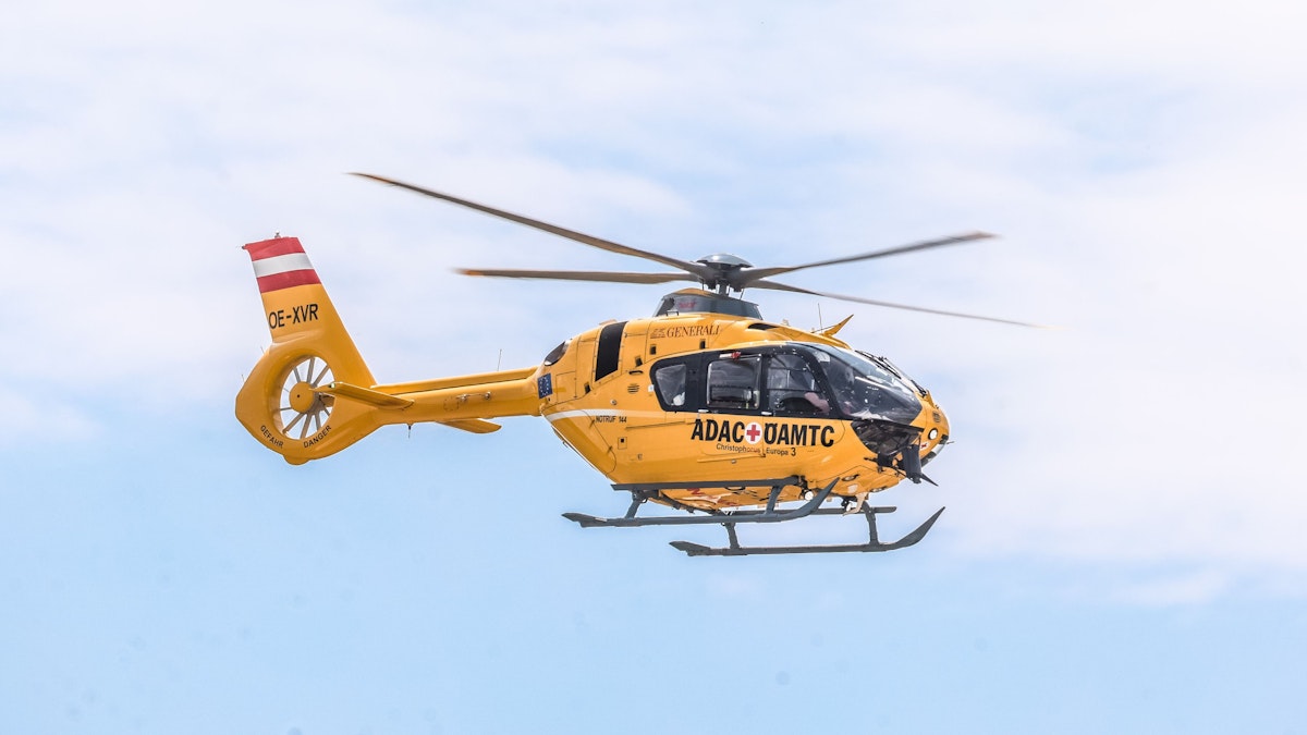 Sekundenschlaf – Zwei Schwerverletzte bei Frontal-Crash in Treffen | Heute.at