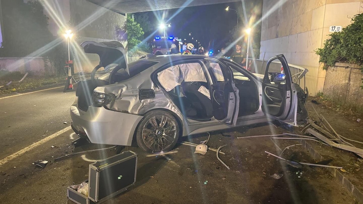 Heftiger Crash in Mattersburg – Pkw kracht in Mauer – 20-Jähriger schwer verletzt | Heute.at