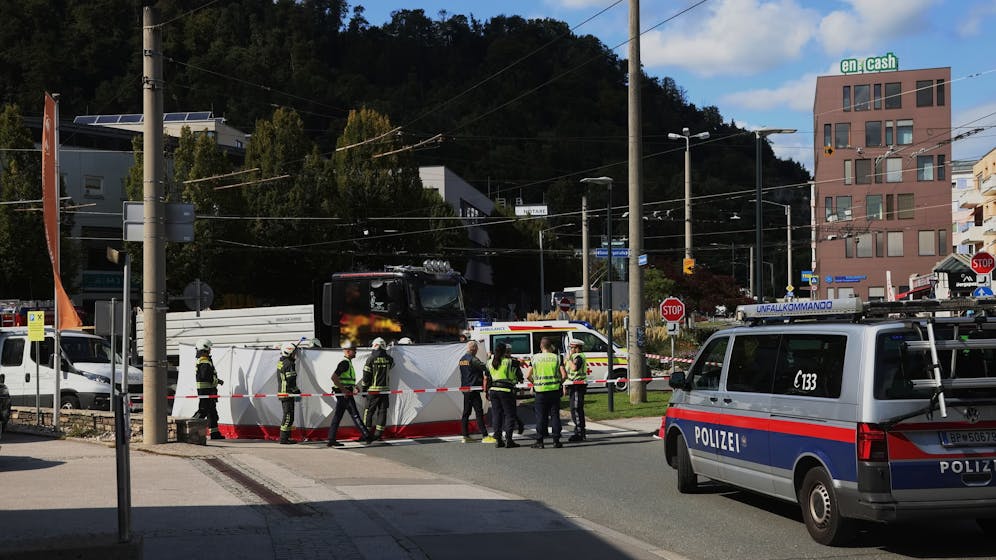 Tödliche Kollision – Junge Radfahrerin stirbt bei Lkw-Unfall in Salzburg | Heute.at