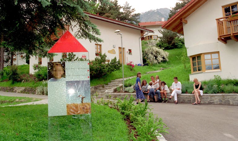 Immer mehr Vorwürfe – SOS Kinderdorf: Gewalt-Skandal auch in zweitem Heim | Heute.at