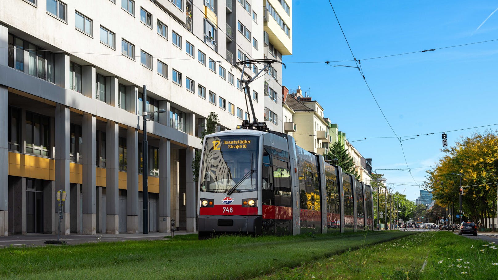 Ab 6. Oktober – Öffi-Neuerung – Bim-Linie 12 löst nun den 33er ab ...