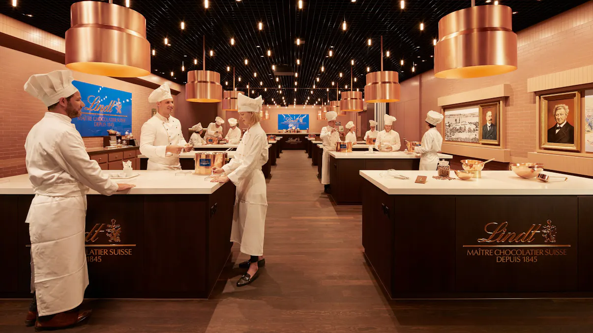 Schokolade, Pralinen & Co – Süße Premiere – Lindt eröffnet ersten ...