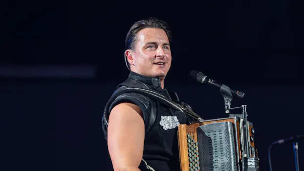 Andreas Gabalier singt in seinem neuen Song auf Italienisch | Heute.at