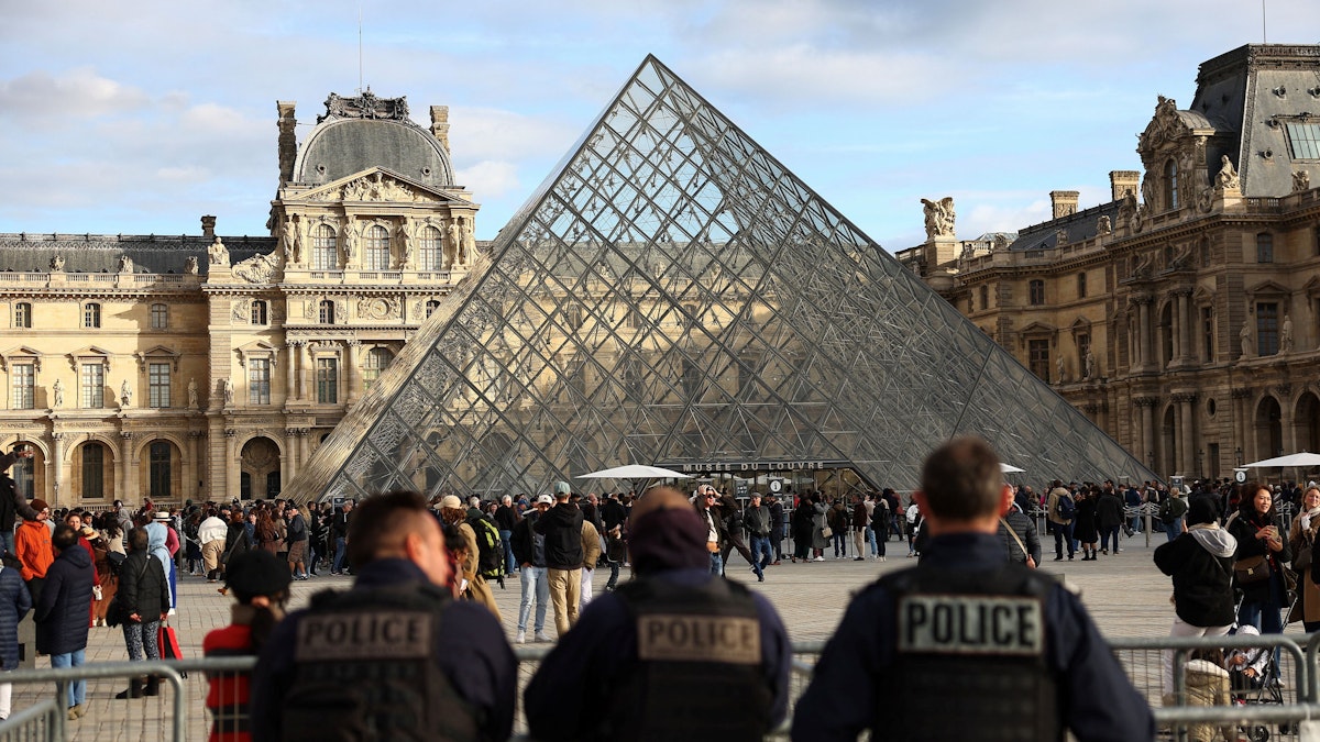 Flucht vor Polizei – 30 Sekunden Vorsprung – so entkamen die Louvre ...